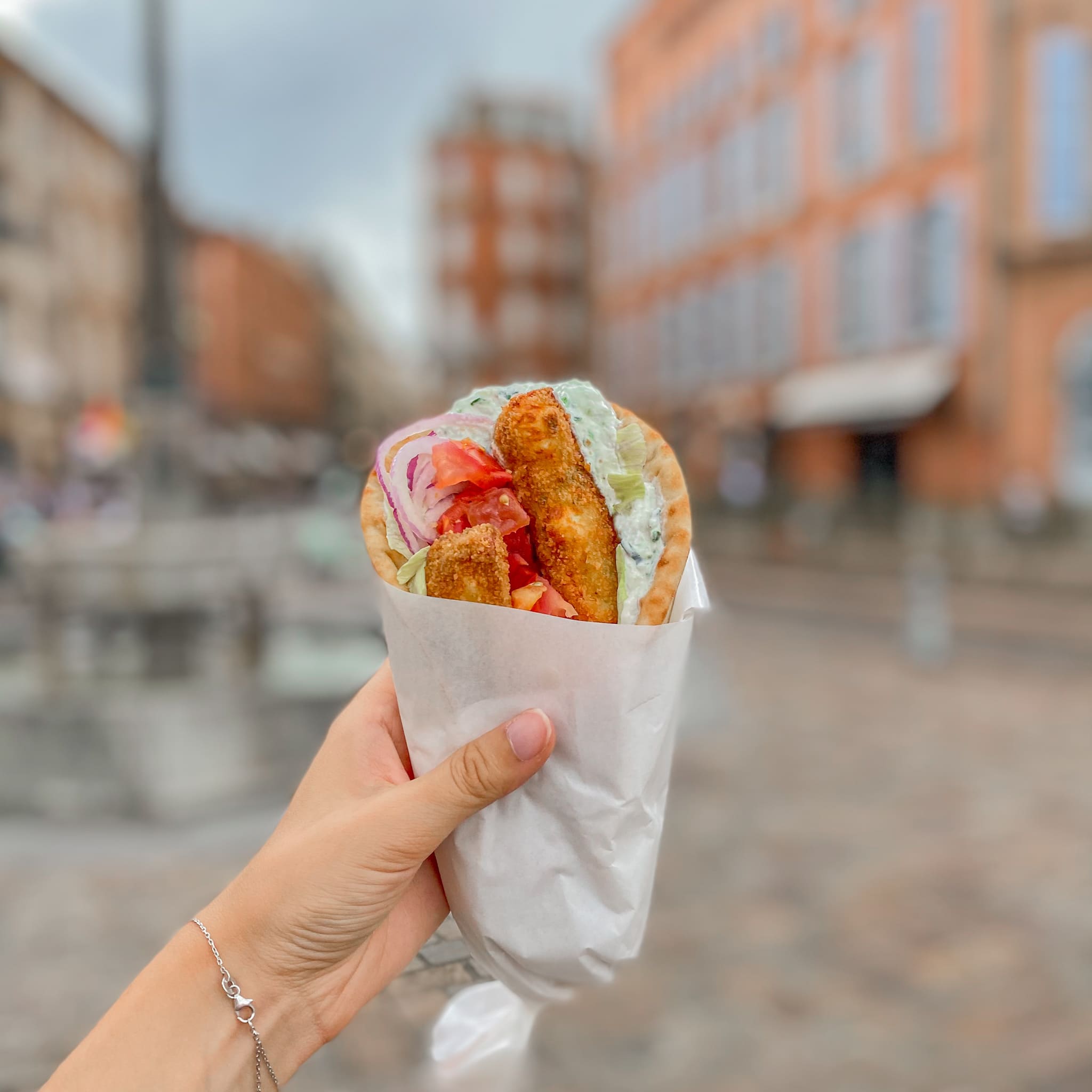 Les Filous - Restaurants - Street Food Grecque